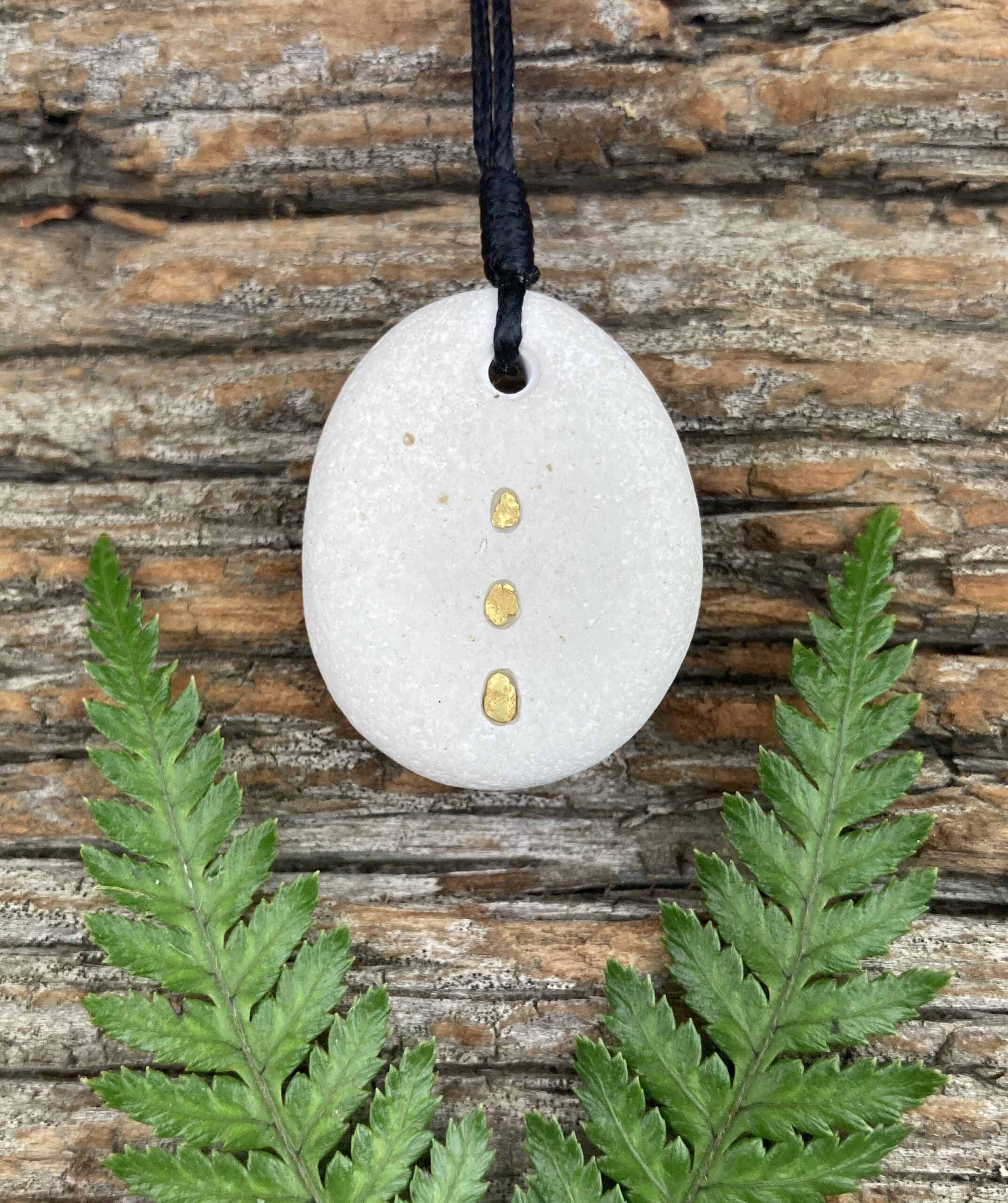 Three Gold and Stone – Gold By Nature